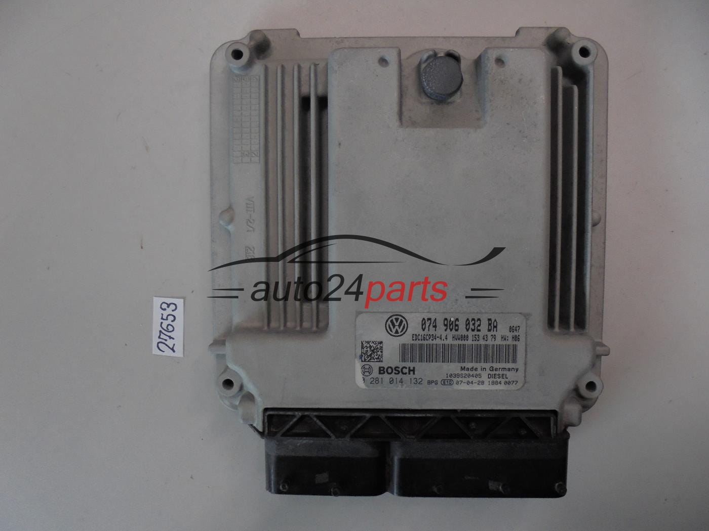 ECU ENGINE CONTROLLER VOLKSWAGEN CRAFTER 0281014132 074906032BA auto24parts
